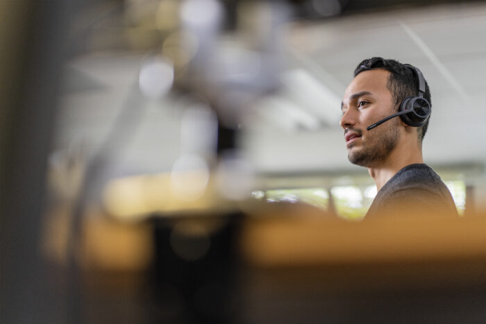 Poly Voyager 4320-M - Voyager 4300 UC series - auricular - en oreja ...